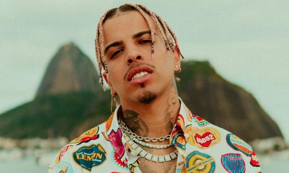 HASTA RAW ALEJANDRO CANTA EN LA DUCHA: ”TODO DE TI” – Radio Sabor